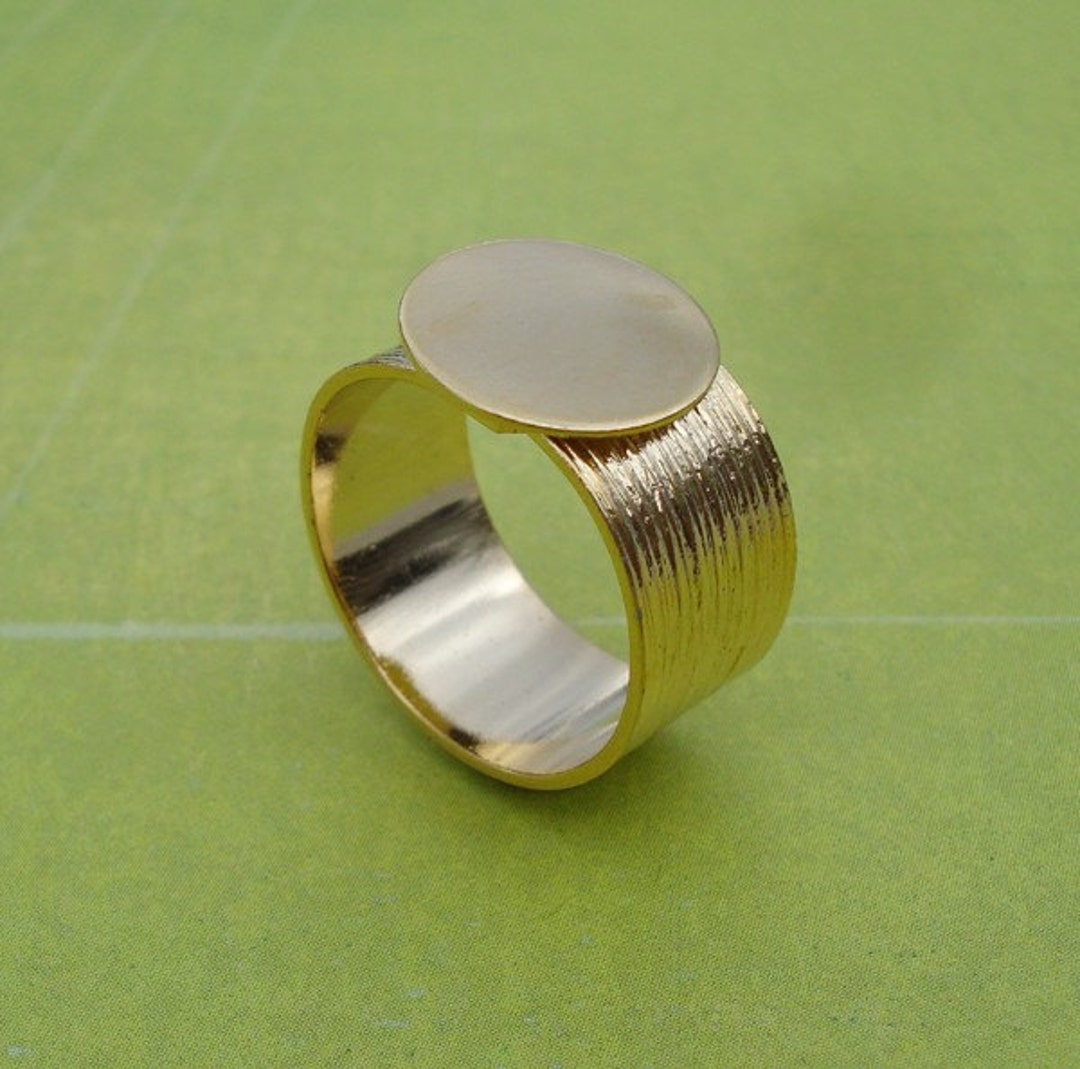 Gold Adjustable Finger Ring With 10mm Brushed Gold Band and 12.5mm Base ...