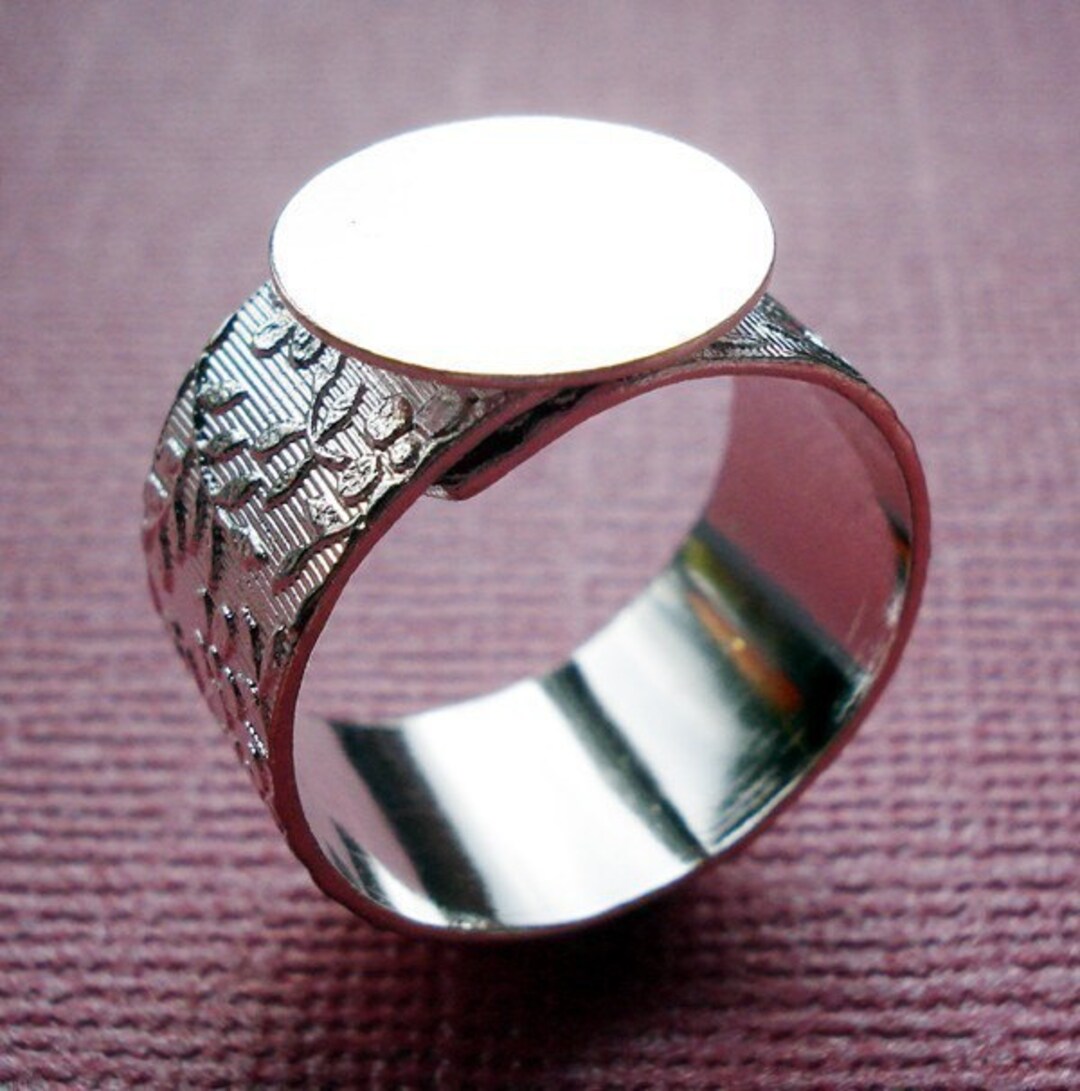 Silver Plated Adjustable Ring With 10mm Floral Band and 13mm Base for a ...
