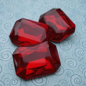 25x18mm Ruby Octagon/rectangle Gold Foiled Pointed Back Vintage Glass ...