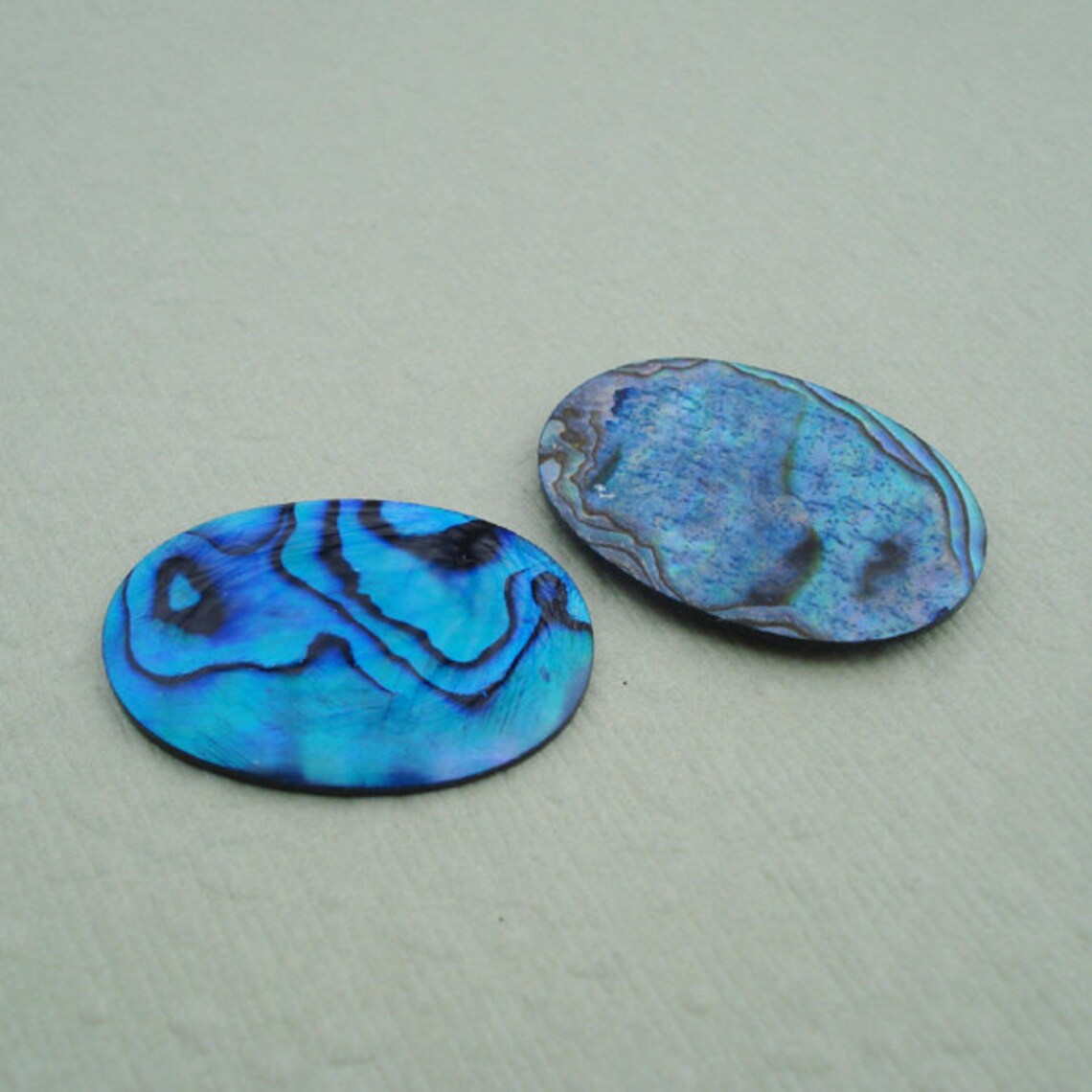 25x18mm Paua Blue Abalone Mother of Pearl Oval Thin Flat Back Natural ...