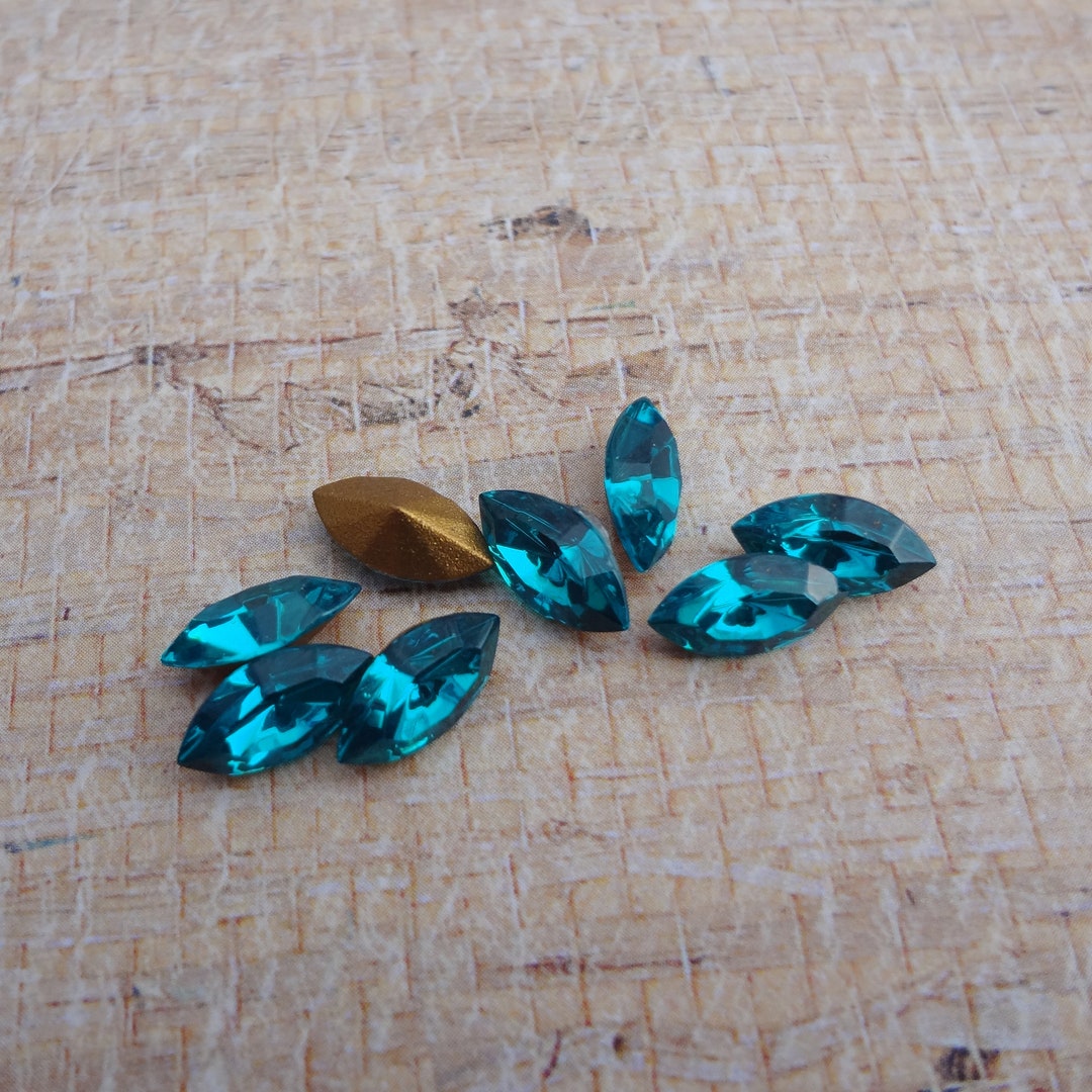 10x5mm Blue Zircon Navette Gold Foiled Pointed Back Glass/ Crystal ...
