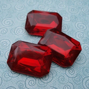 25x18mm Ruby Octagon/rectangle Gold Foiled Pointed Back Vintage Glass ...
