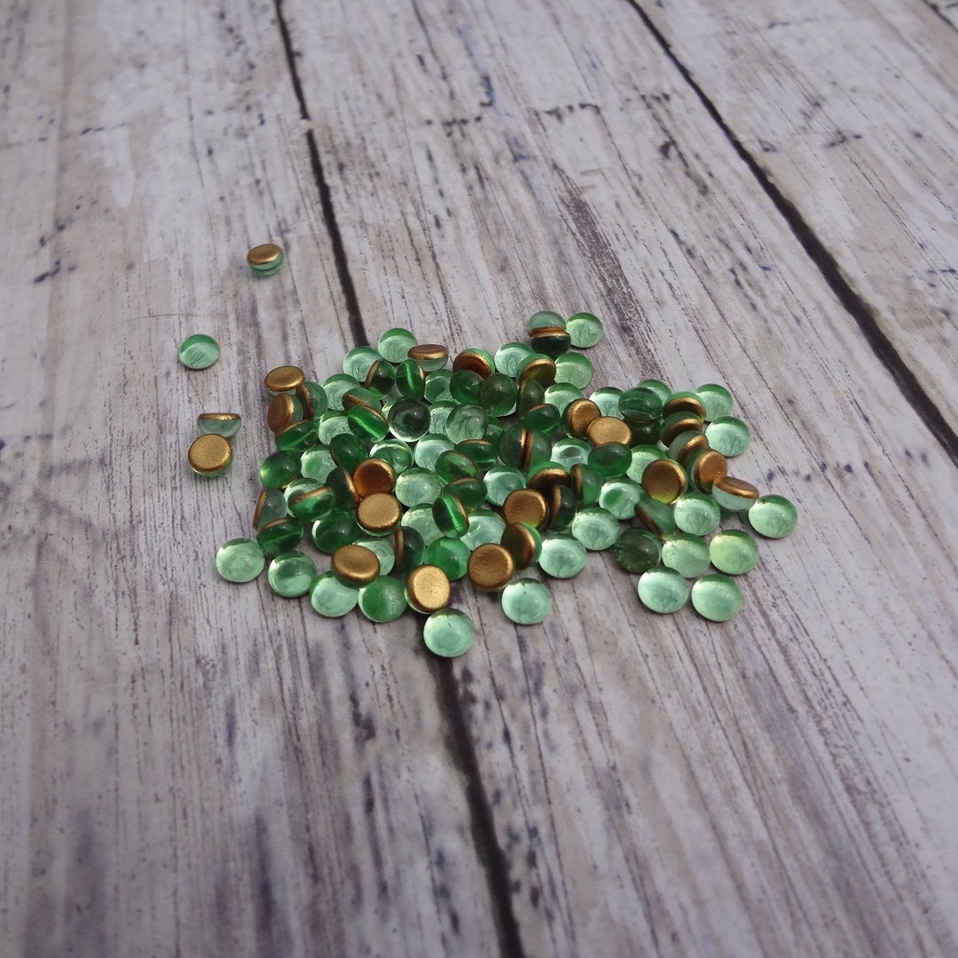 4mm Peridot Green Gold Foiled Round Flat Back Glass Czech Cabs * DIY ...