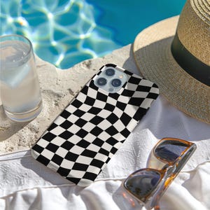 Retro Black & White Checkered Phone Case Cute Pattern Phone Cover ...