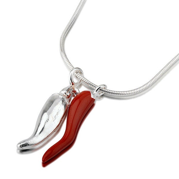 Chilly Necklace - Etsy