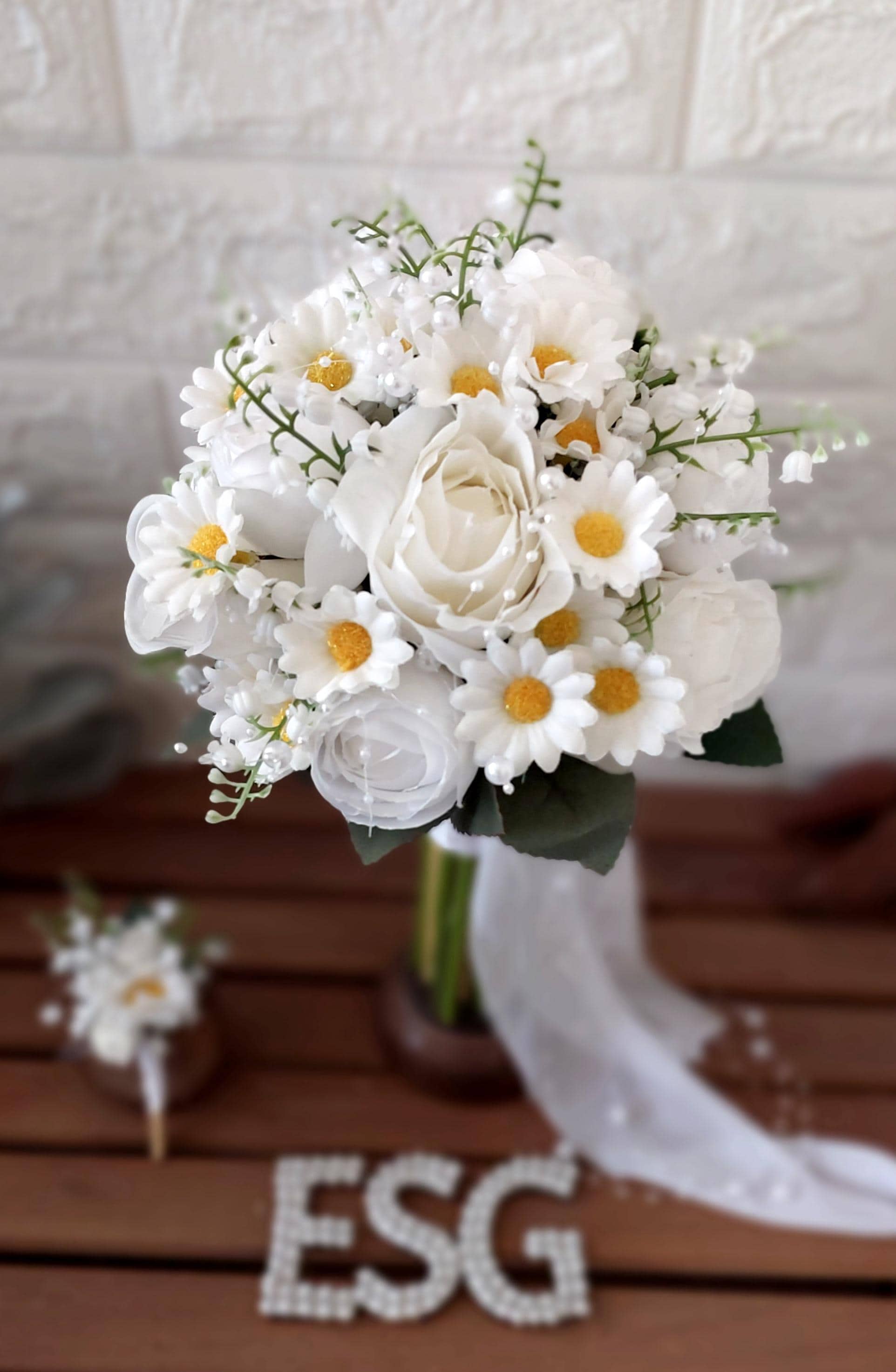 Daisy Bridal Bouquet White Artificial Flowers With Wedding Accessories ...