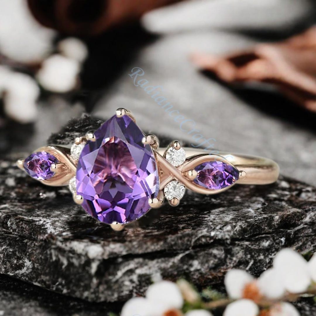 Unique Pear Shaped Amethyst Engagement Ring Vintage Solid Gold Ring ...