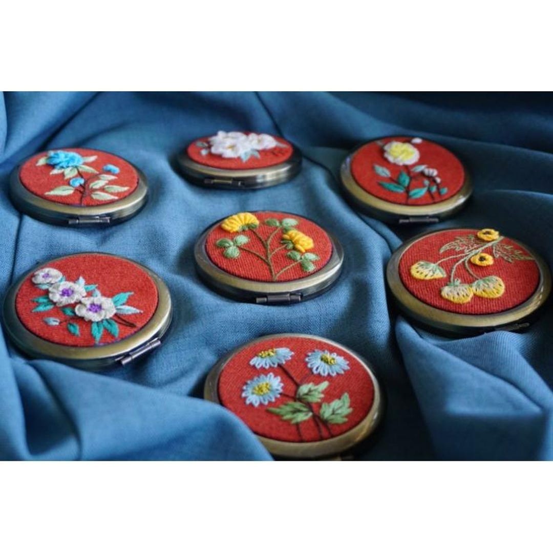Floral Hand-embroidered Pocket Mirror, Make up Mirror for Purse ...