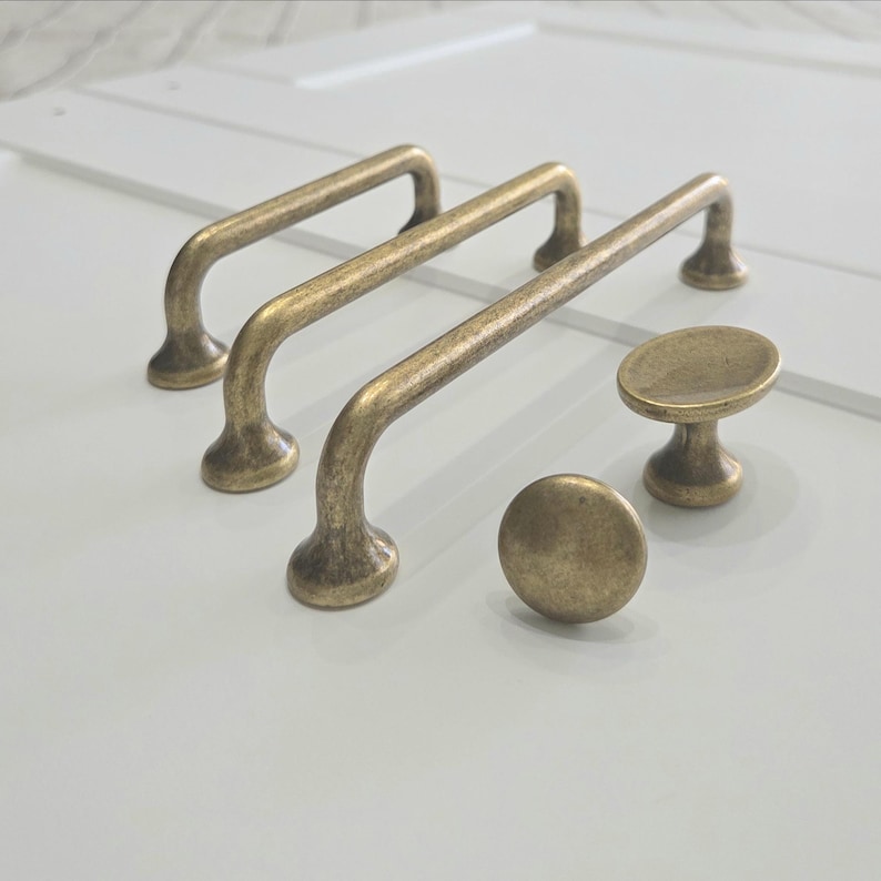 Vintage Italian Cabinet Hardware Set: Antique Brass Knobs and Drawer ...