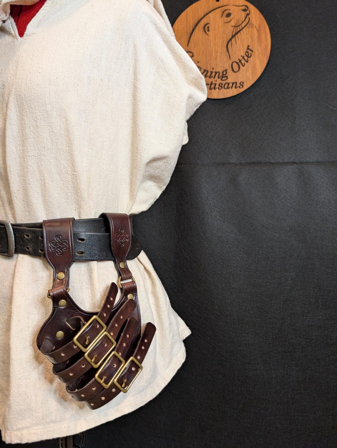 Handmade Leather Sword Frog: 4-buckle Broadsword Hanger, Renn Faire ...