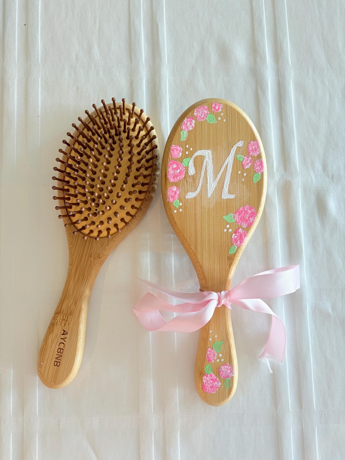 Custom Hand-painted Hair Brush/bridesmaid Gift/coquette Aesthetic - Etsy