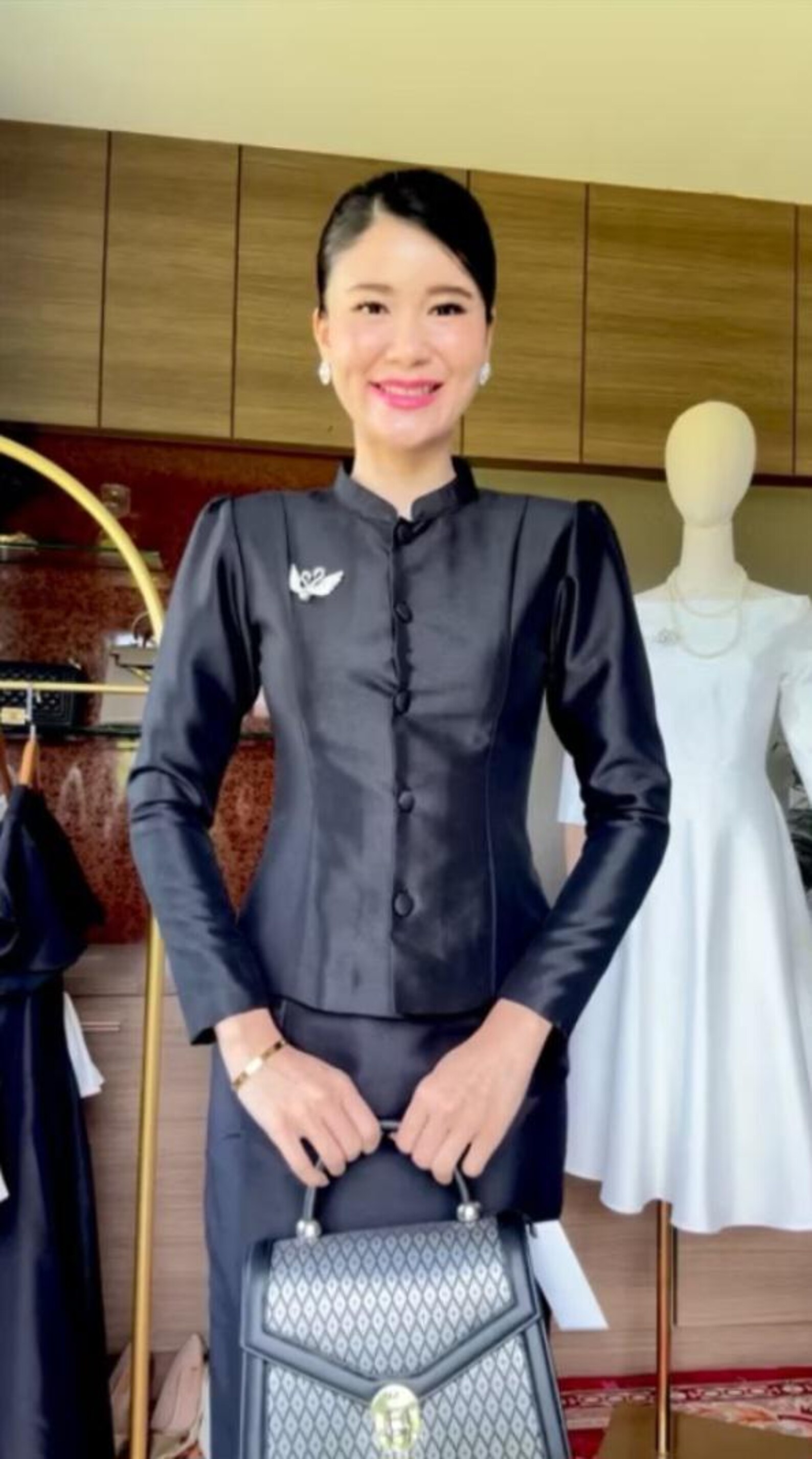 Modern Traditional Thai Black Long Sleeve Front Button Top Long Sarong ...