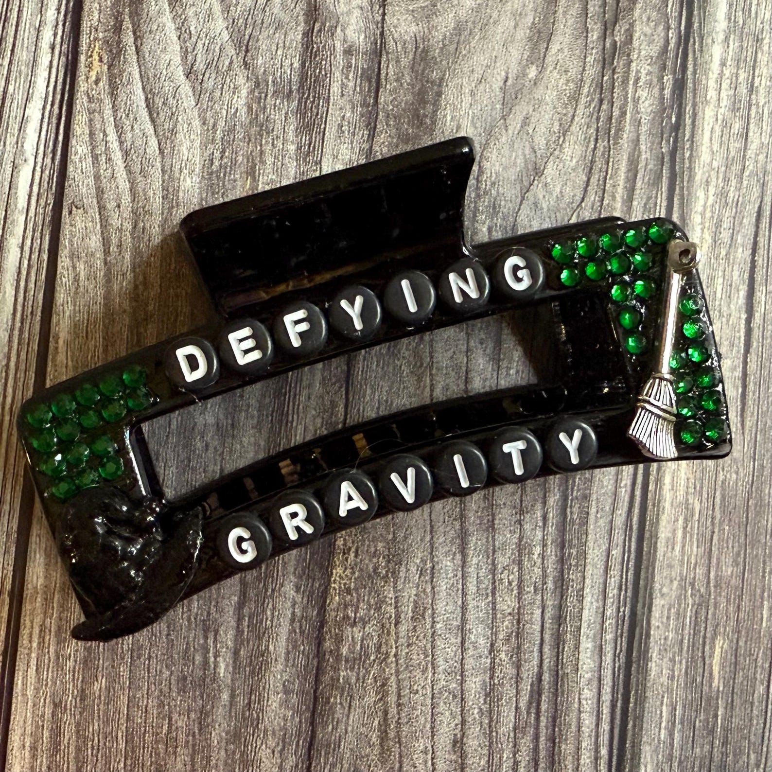 Elphaba Defying Gravity Claw Clip - Etsy