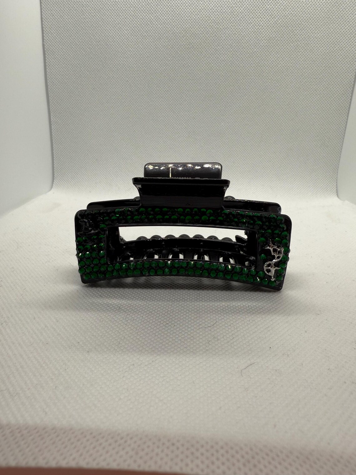 Elphaba Defying Gravity Claw Clip - Etsy