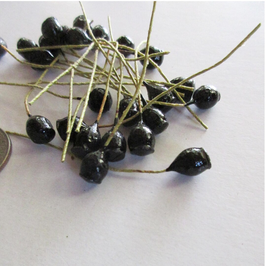 48 Stems East Germany Stamen Millinery Flower Glossy Black German ...