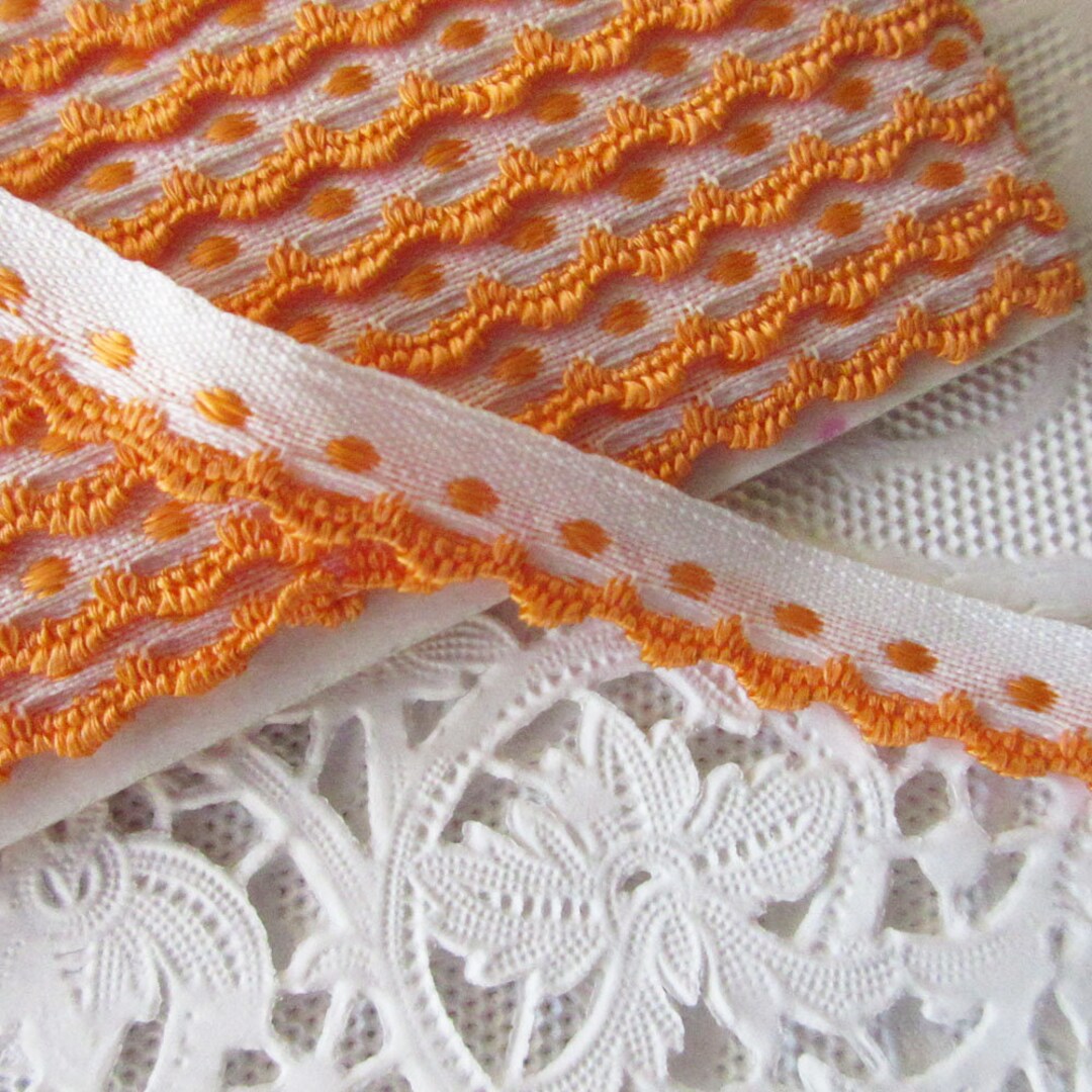 4 Yards Italy Italian Trim Scallop and Dot Edge Embroidered Edging ...