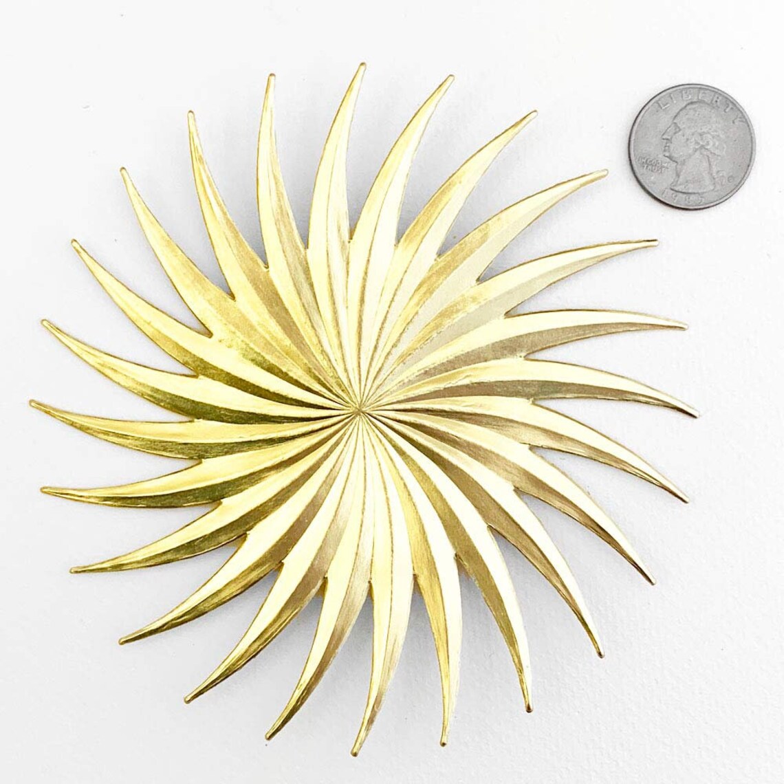 2 Extra Large Gold Dresden Stars Comets or Halos Paper | Etsy