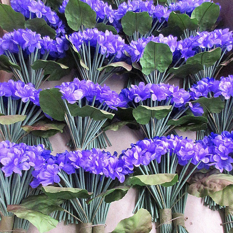 Vintage Violets Bundle of 36 Purple Fabric Violets Vintage | Etsy