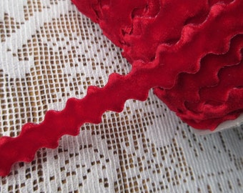 Red Ric Rac - Etsy
