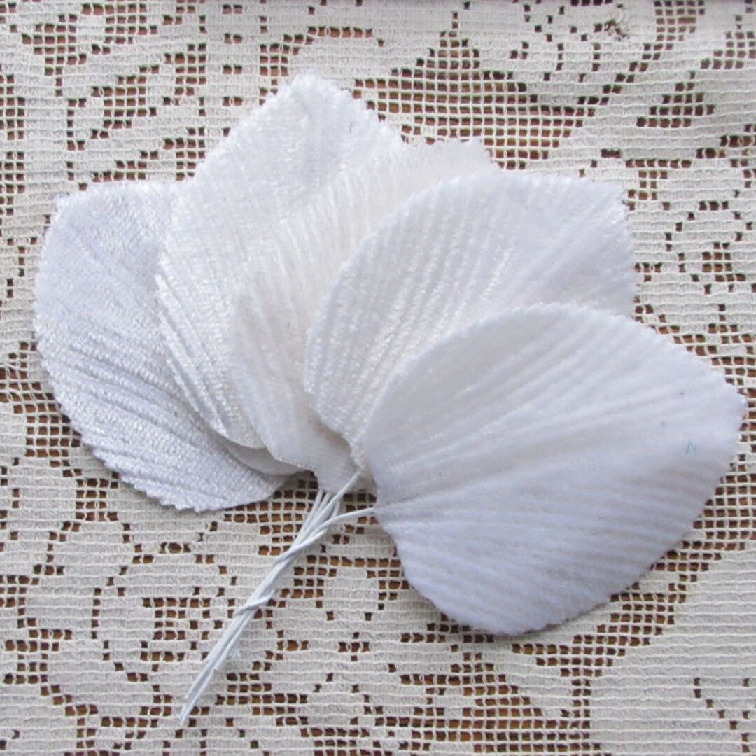 12 Vintage Italy Millinery Leaves White Velvet Embossed Leaf FL04 ...