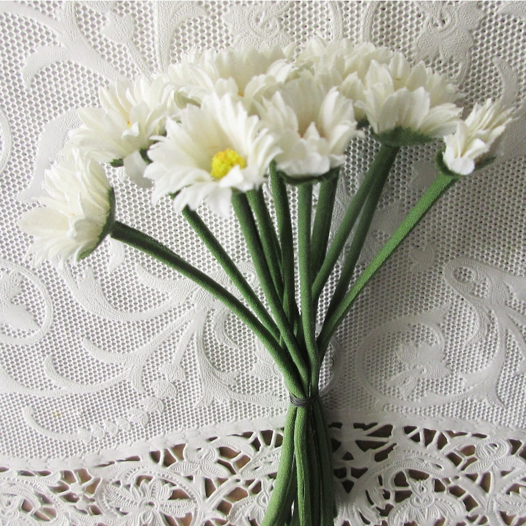 12 Vintage East Germany Fabric Daisies Tube Stems German Millinery ...