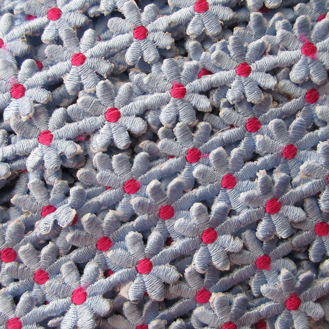 3 Yards Venise Daisy Trim Blue Daisies Bright Pink Centers Lace Edging ...