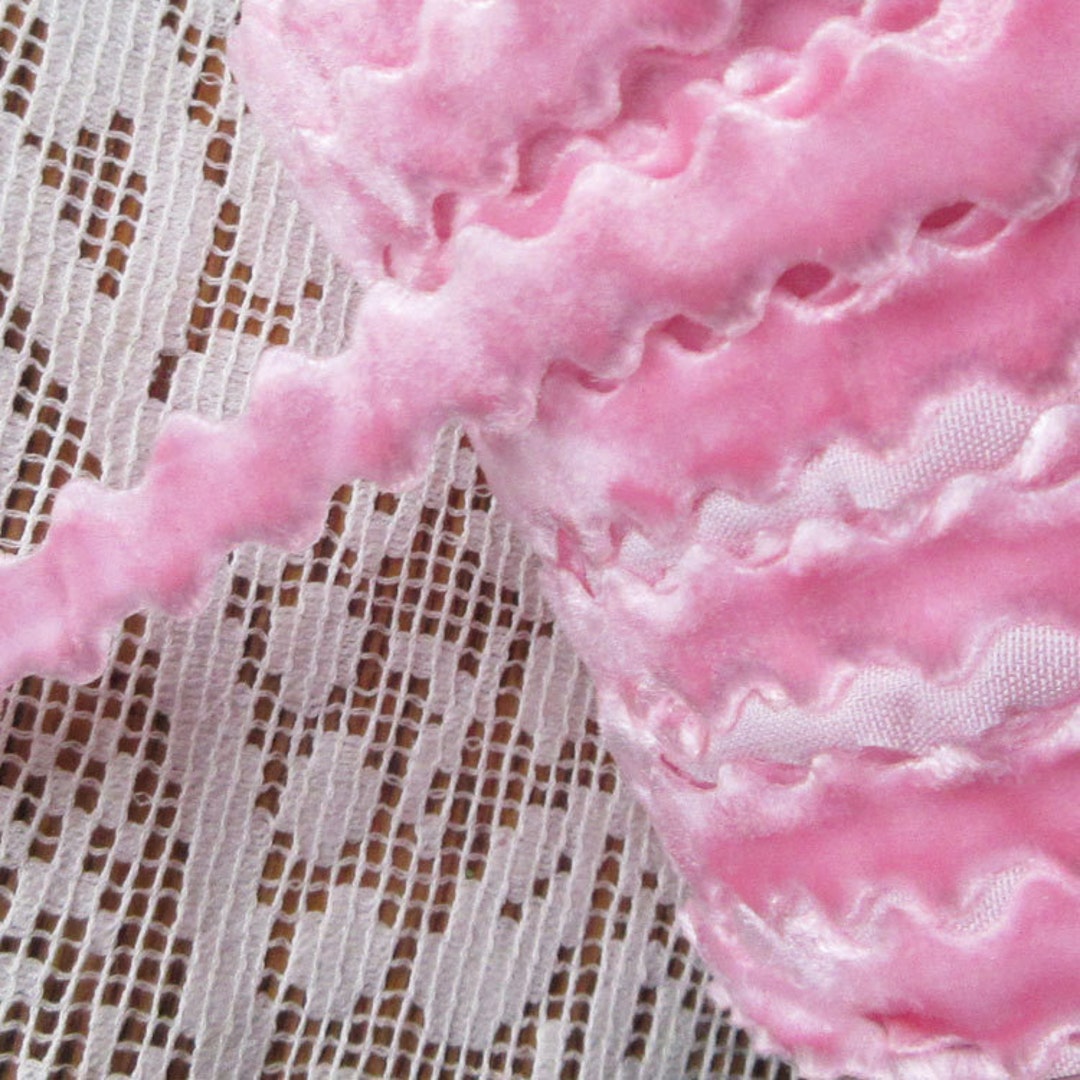 24-1/2 Yards Velvet Ric Rac Rick Rack Ribbon Trim in Pink - Etsy