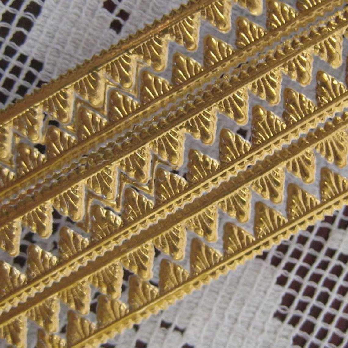 12 Strips Germany Fancy Antique Gold Pennant Point Dresden Die - Etsy