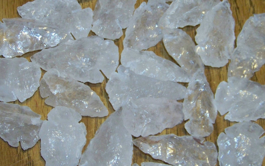 25 Quality Hand Knapped 1 1/4 2 Quartz Crystal Arrowheads Great Size ...