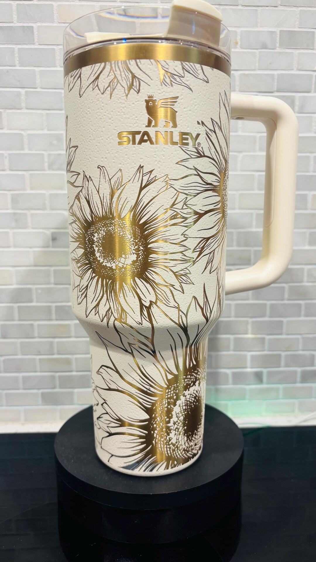 40oz Stanley in Cream Moon: Sunflowers - Etsy