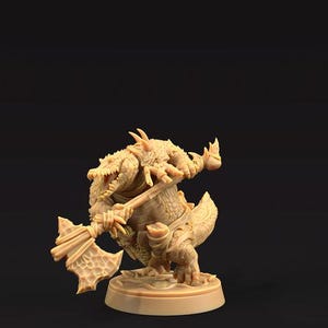 Mire Brute Lizardfolk Gatorfolk Dnd Mini for Dungeons and Dragons Gift ...
