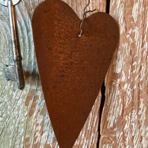 Rusty Tin Heart and Vintage Skeleton Key Ornie, Rustic Valentine ...