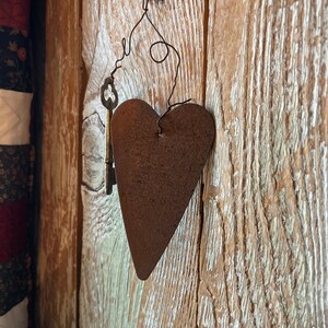 Rusty Tin Heart and Vintage Skeleton Key Ornie, Rustic Valentine ...