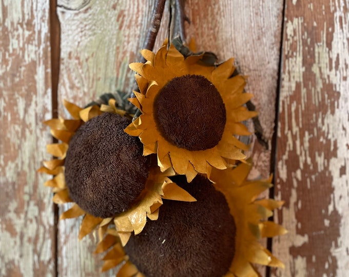 Prim Handmade Sunflowers Bouquet, Set of 3 Old Look Hanging Fabric ...