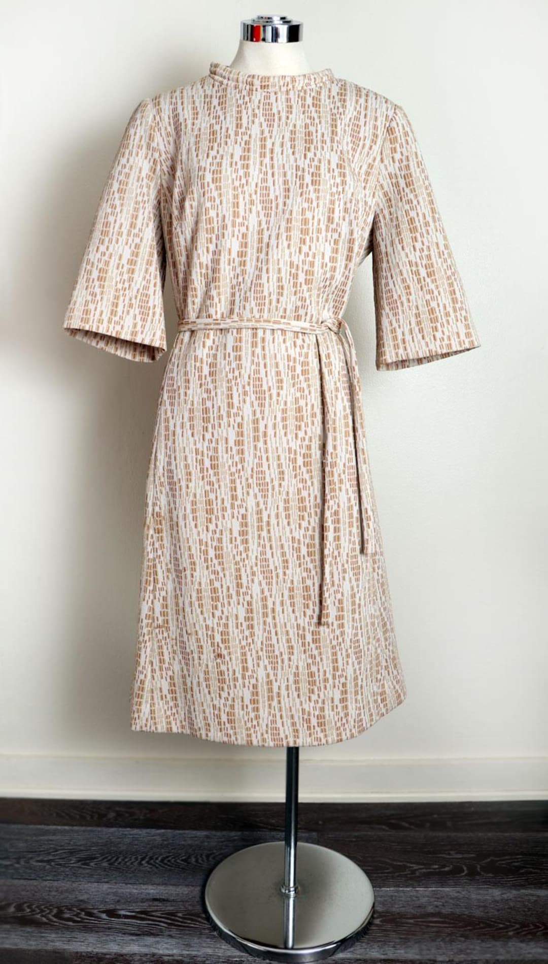 60's Edith Flagg Designer Vintage Dress Beige & Gold Lurex Belted Shift ...