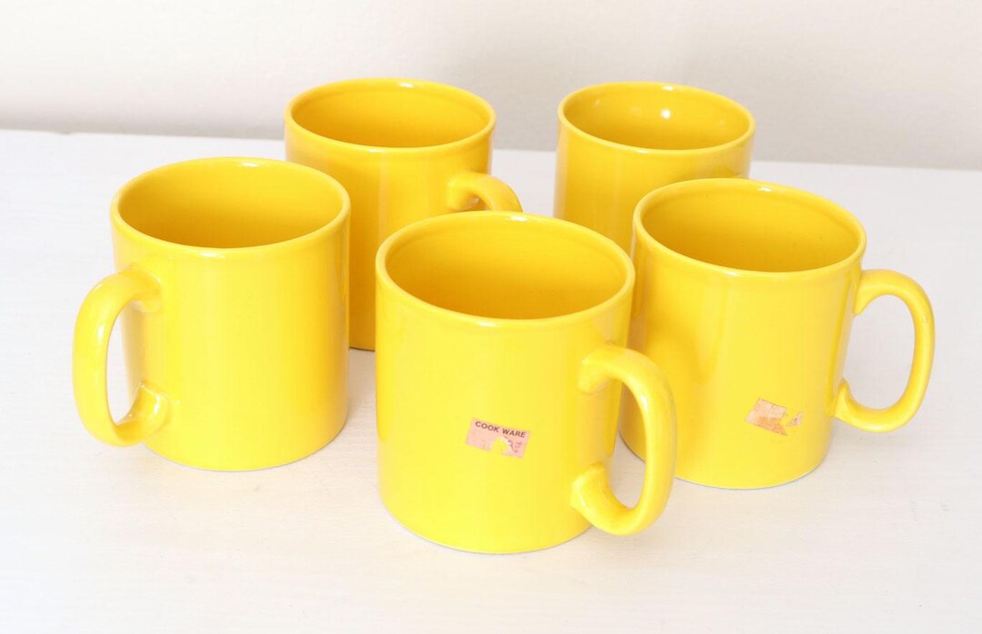 60's Bright Yellow Coffee Mugs Vintage FPC ENGLAND, SET of 5 Ceramic ...