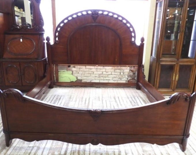 Mahogany King Size Carved Bed, Late Victorian Colonial Revival Style ...