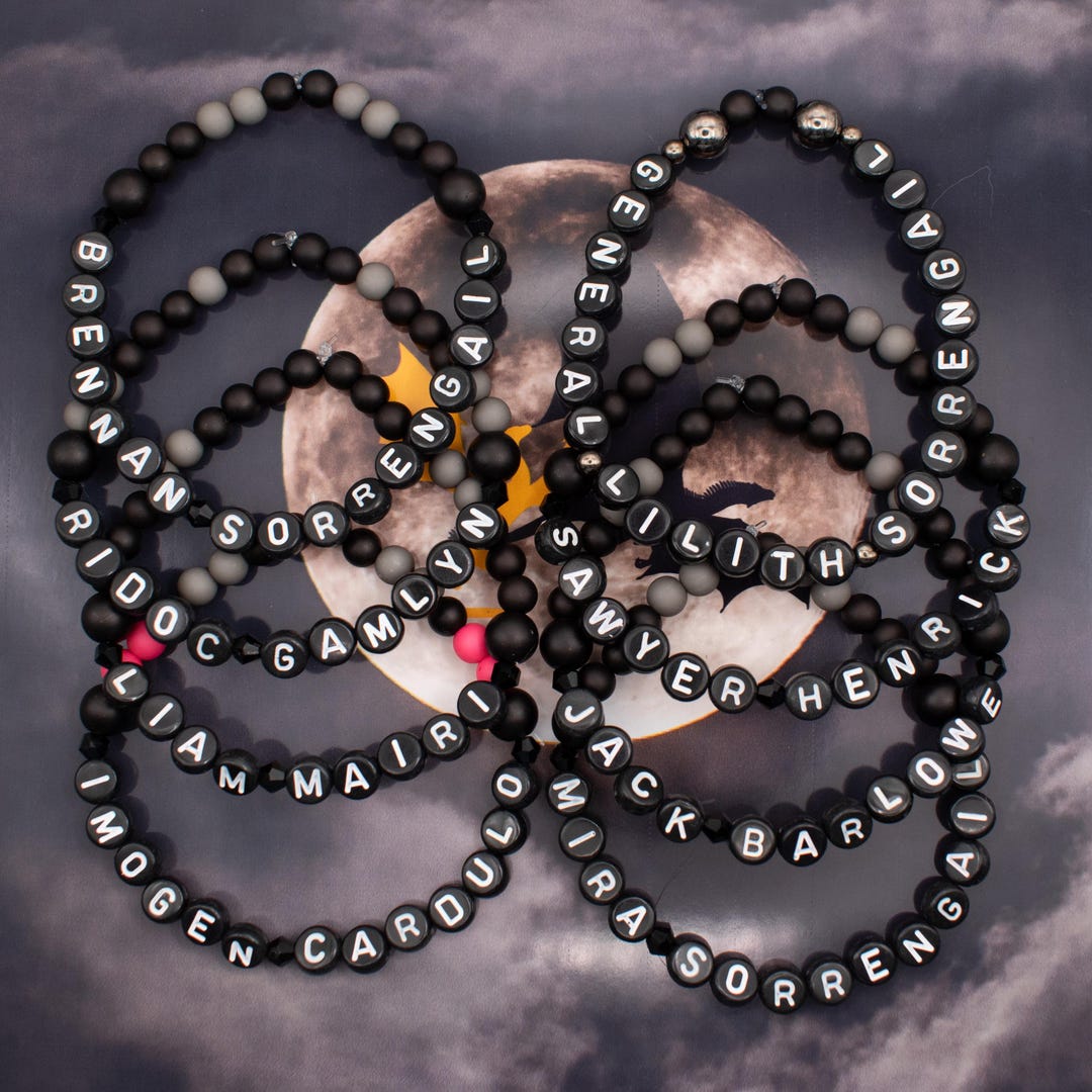 Fourth Wing Friendship Bracelets | Brennan Sorrengail, Ridoc Gamlyn ...