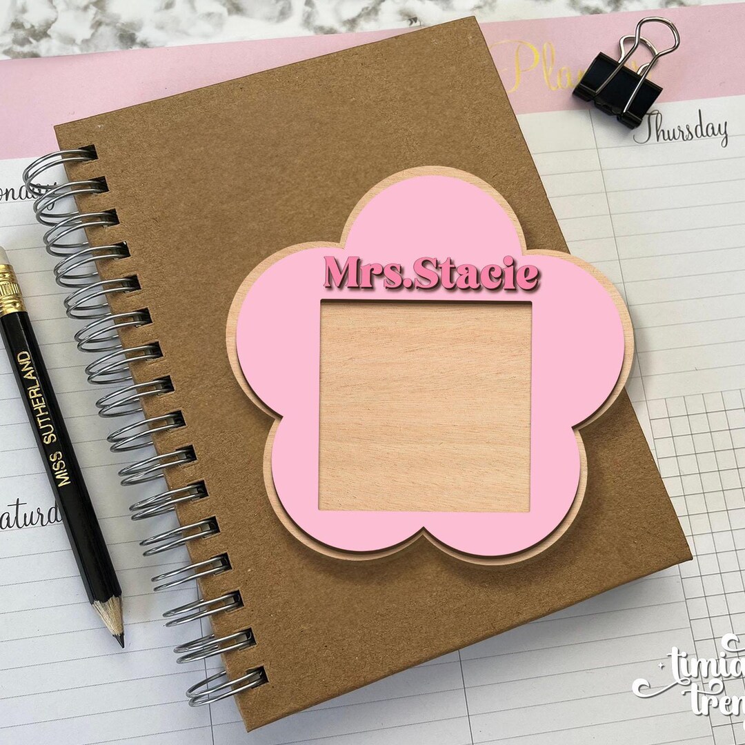Personalized Daisy Flower Sticky Note Holder, Custom Name Gift, Teacher ...