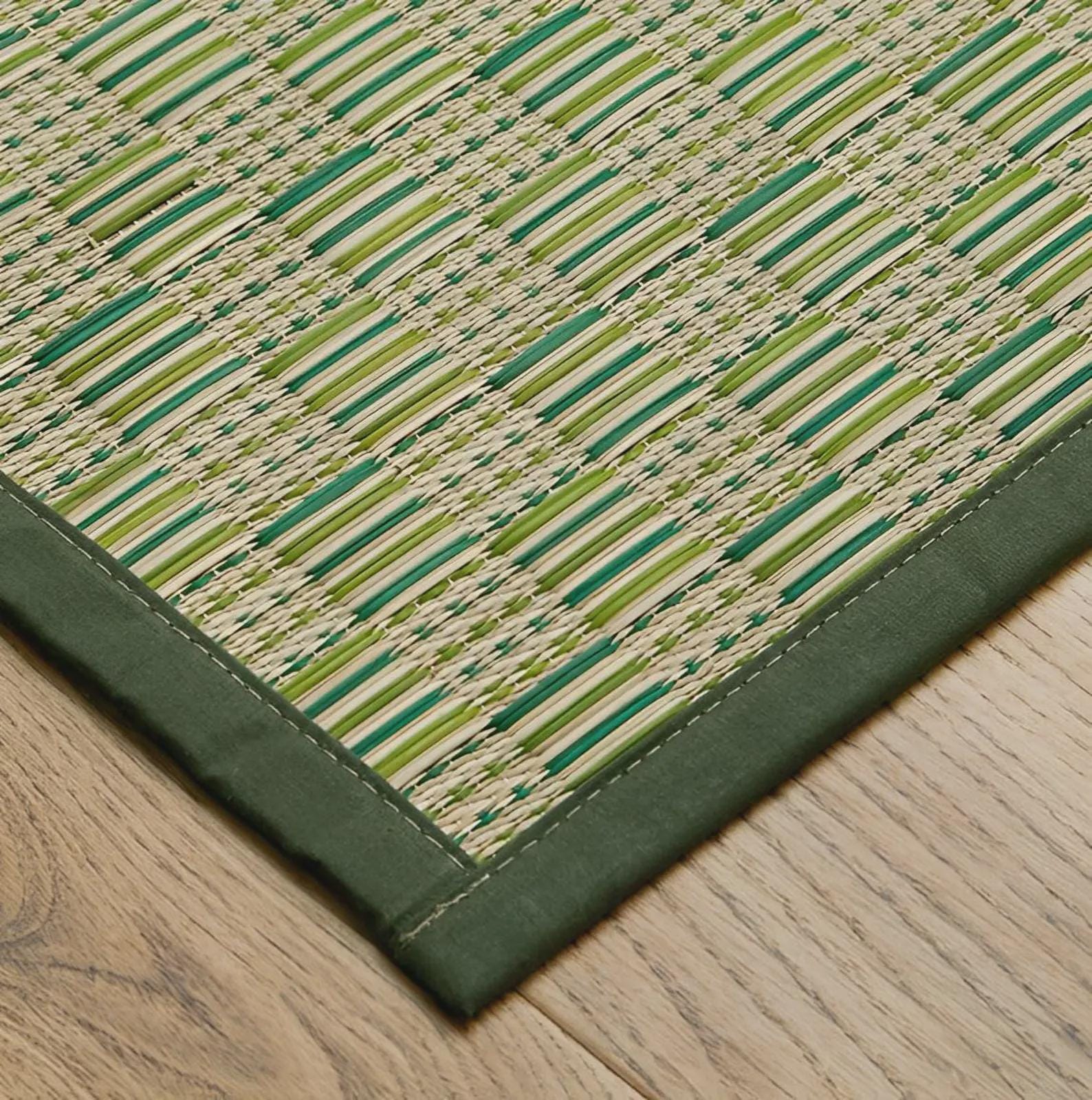 Tatami Mat "wakatsuki" Green Color Japanese Rush Grass Craftsmanship ...