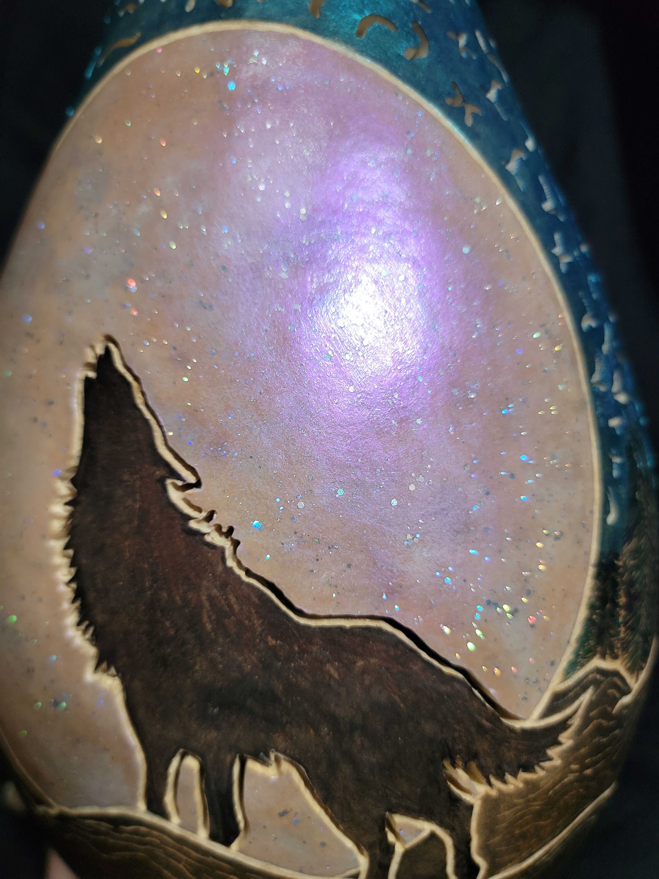 Handcarved Howling Wolf Gourd Lamp - Etsy