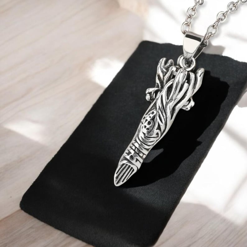 Jujutsu Kaisn Anime Rymen Sukuna Demon Finger Cosplay Necklace | Unisex ...