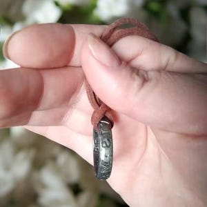 Uncharted 4 Necklace & Nathan Drake Ring - Vintage Leather Pendant ...