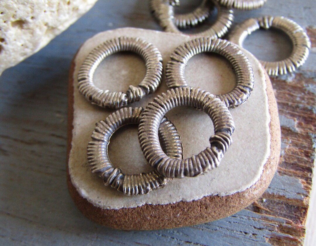 Rustic Ring Connector, Wire Wrapping Design, Zamak Silver Plated Metal ...