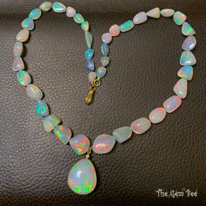 115CT 18k Solid Yellow Gold Large Fine Natural Opal Freeform Nuggets Bead Opal Pendant Necklace ...