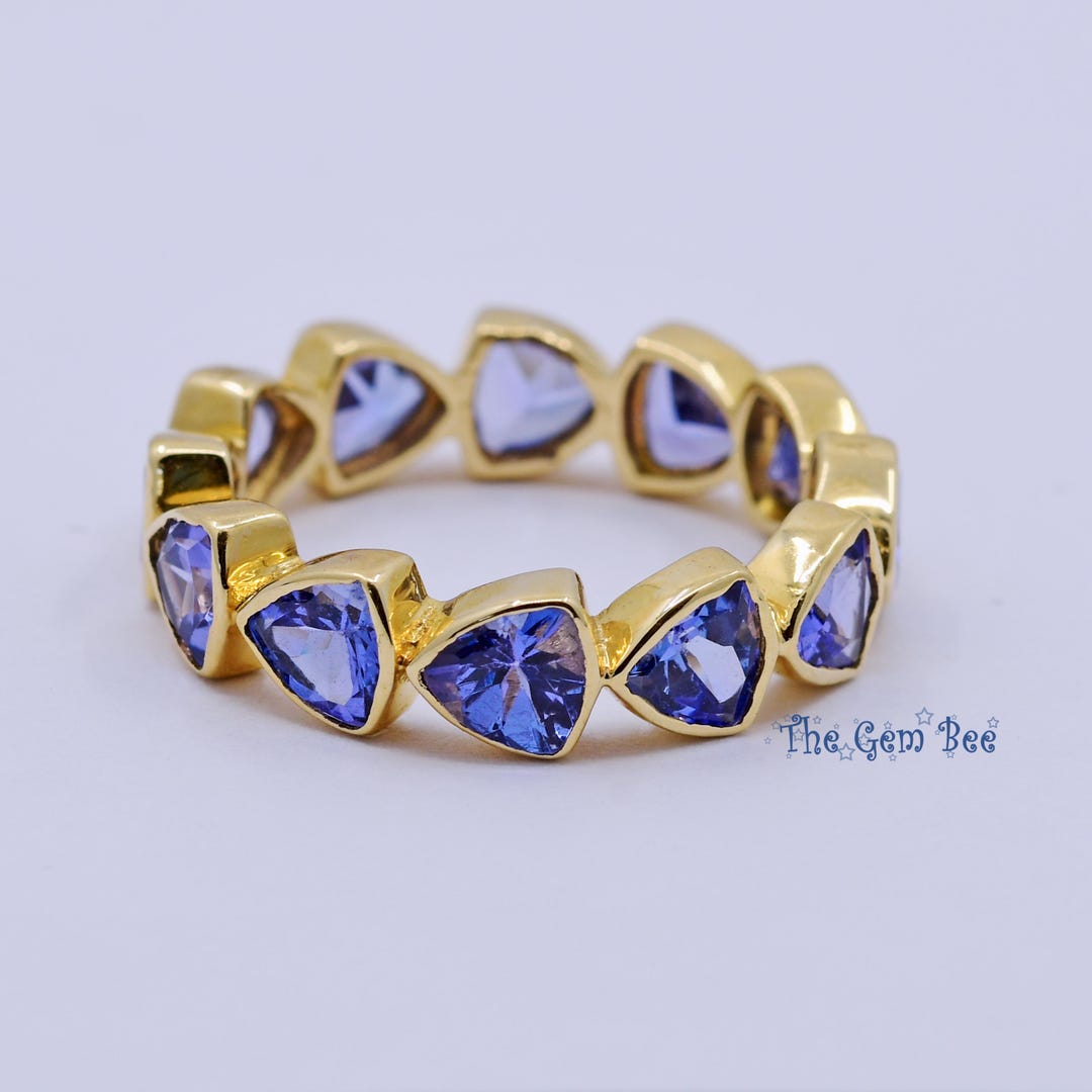 18k Solid Yellow Gold Fine Trillion Cut Tanzanite Eternity Ring SIZE 4. ...