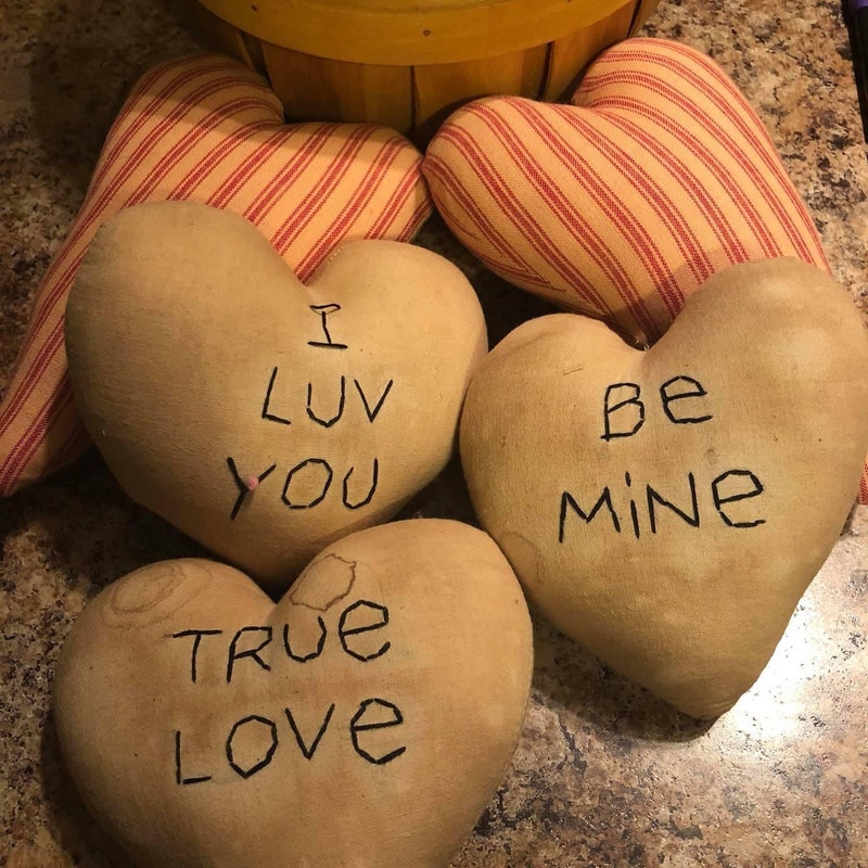 Primitive Valentine - Etsy