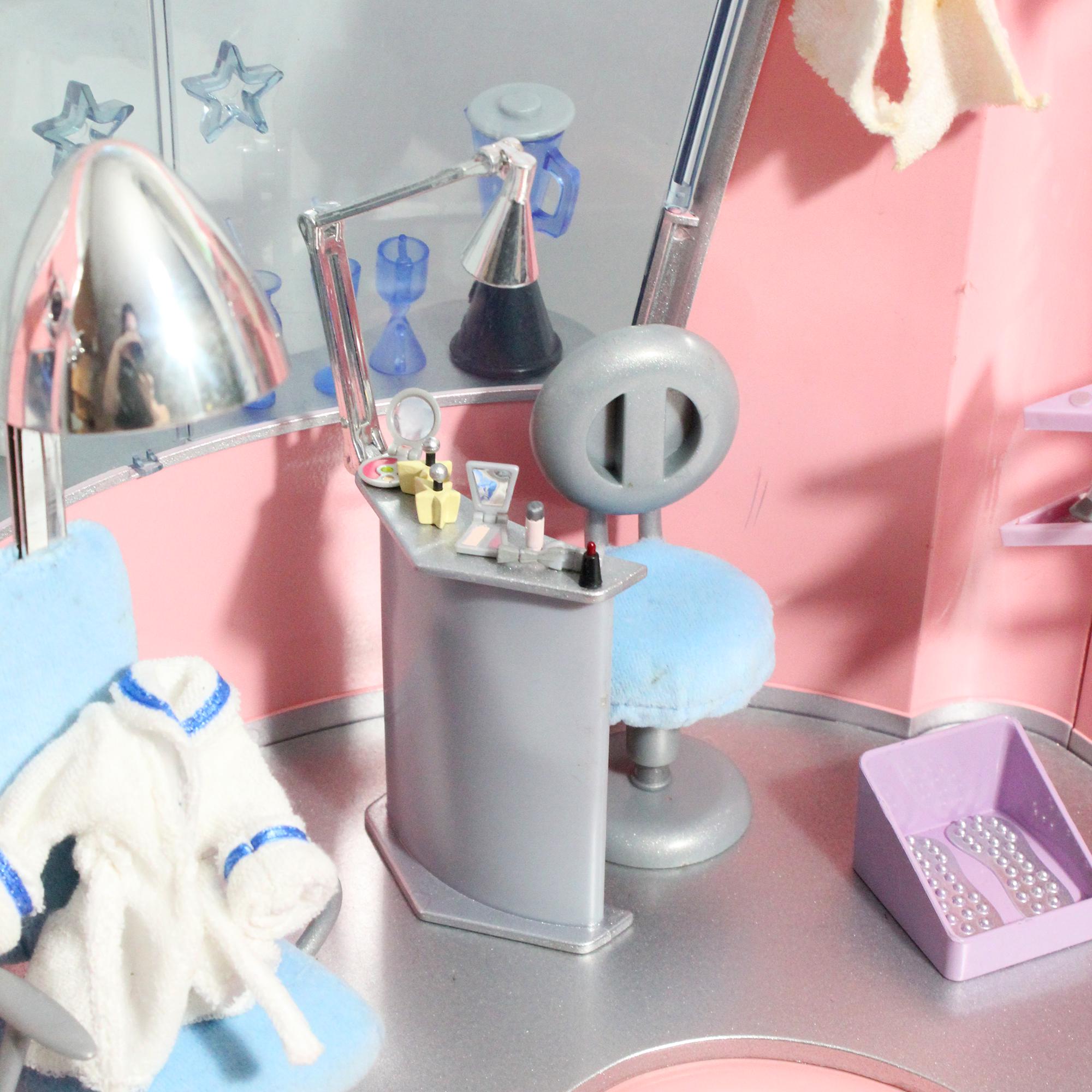 Bratz Stylin' Salon 'N' Spa Playset MGA Entertainment, Doll Salon ...