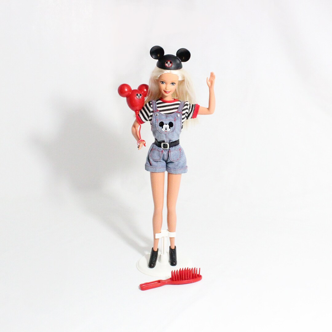 Disney Fun Barbie 1996 | Mattel, Disney Barbie, Mickey Mouse Barbie ...