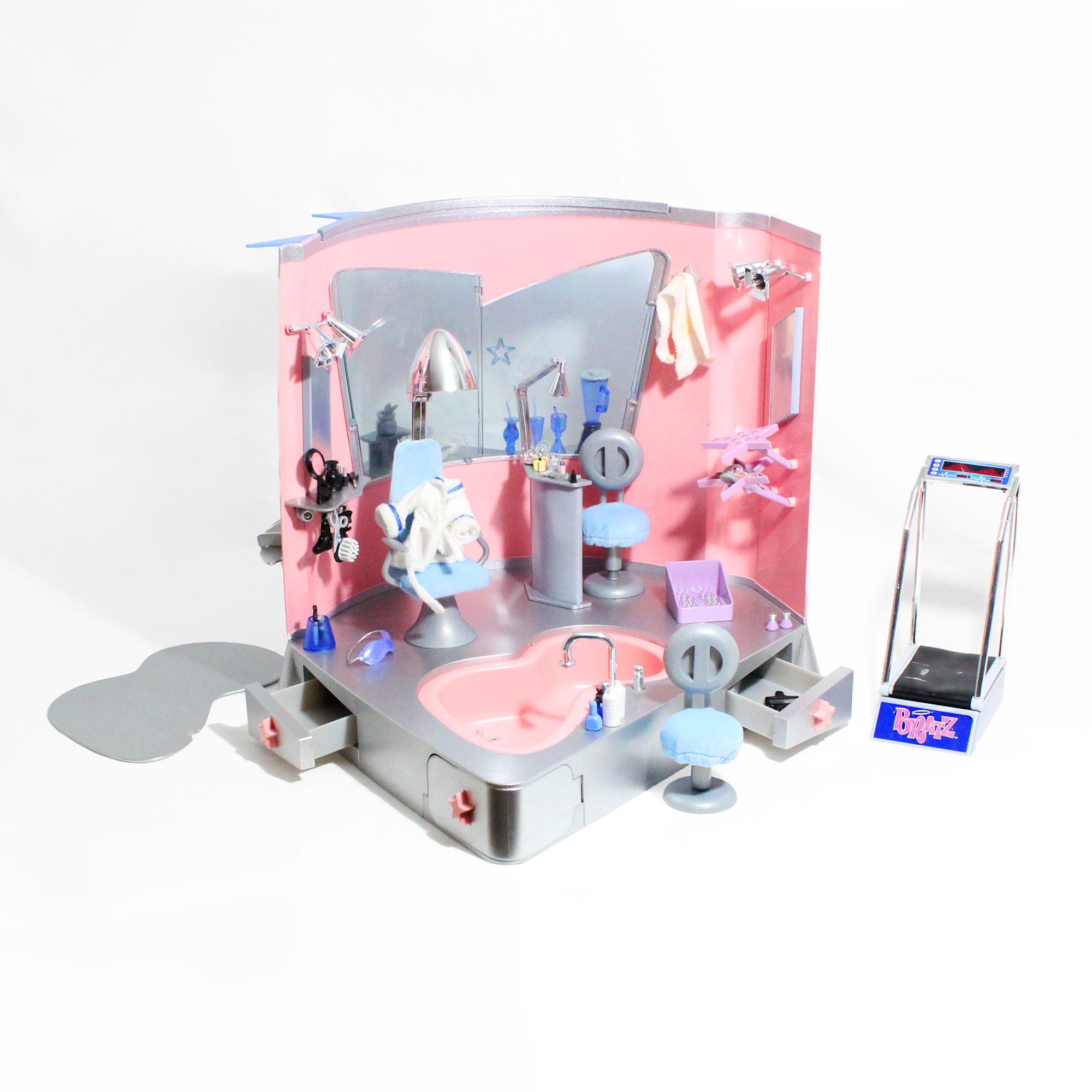 Bratz Stylin' Salon 'N' Spa Playset MGA Entertainment, Doll Salon ...